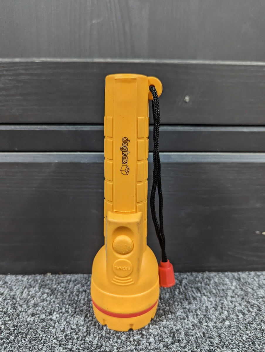 Dogbox Mariner MK2 Floating Waterproof Torch – Byron Bay Camping ...